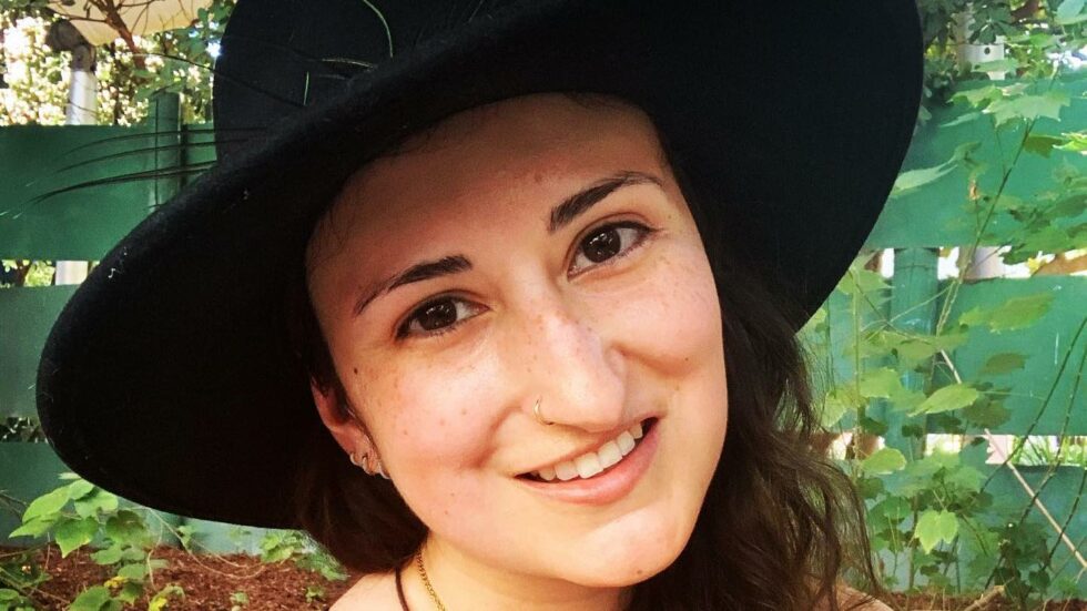 Live Music: Gaby Castro Returns - Capitola Village